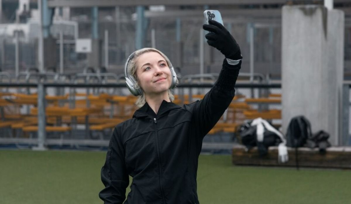Choosing the Right Sports Speaker: A Guide to Engaging Your Audience ...