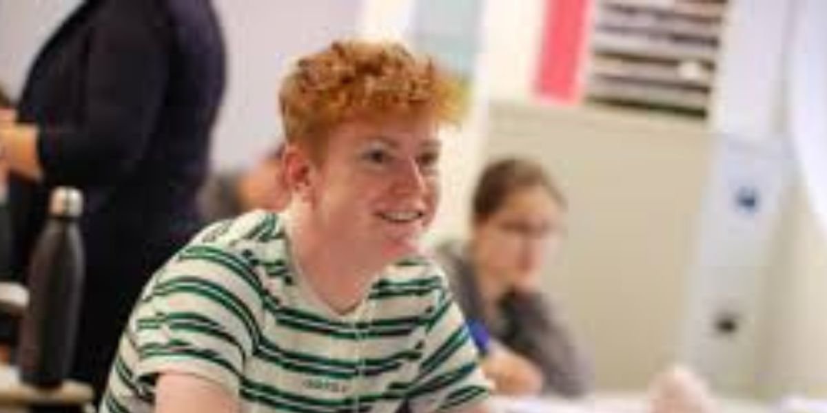 A-Level Business Studies: Understanding Organizational Structure - neonjs